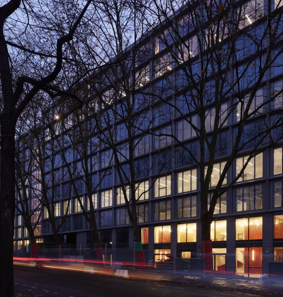 360 - Solis Lighting